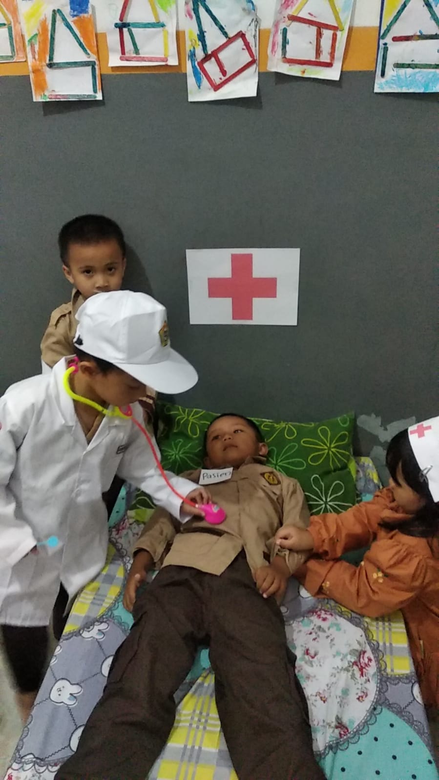 Masa Pengenalan Lingkungan Sekolah di Tingkat PAUD : Memperkenalkan ...